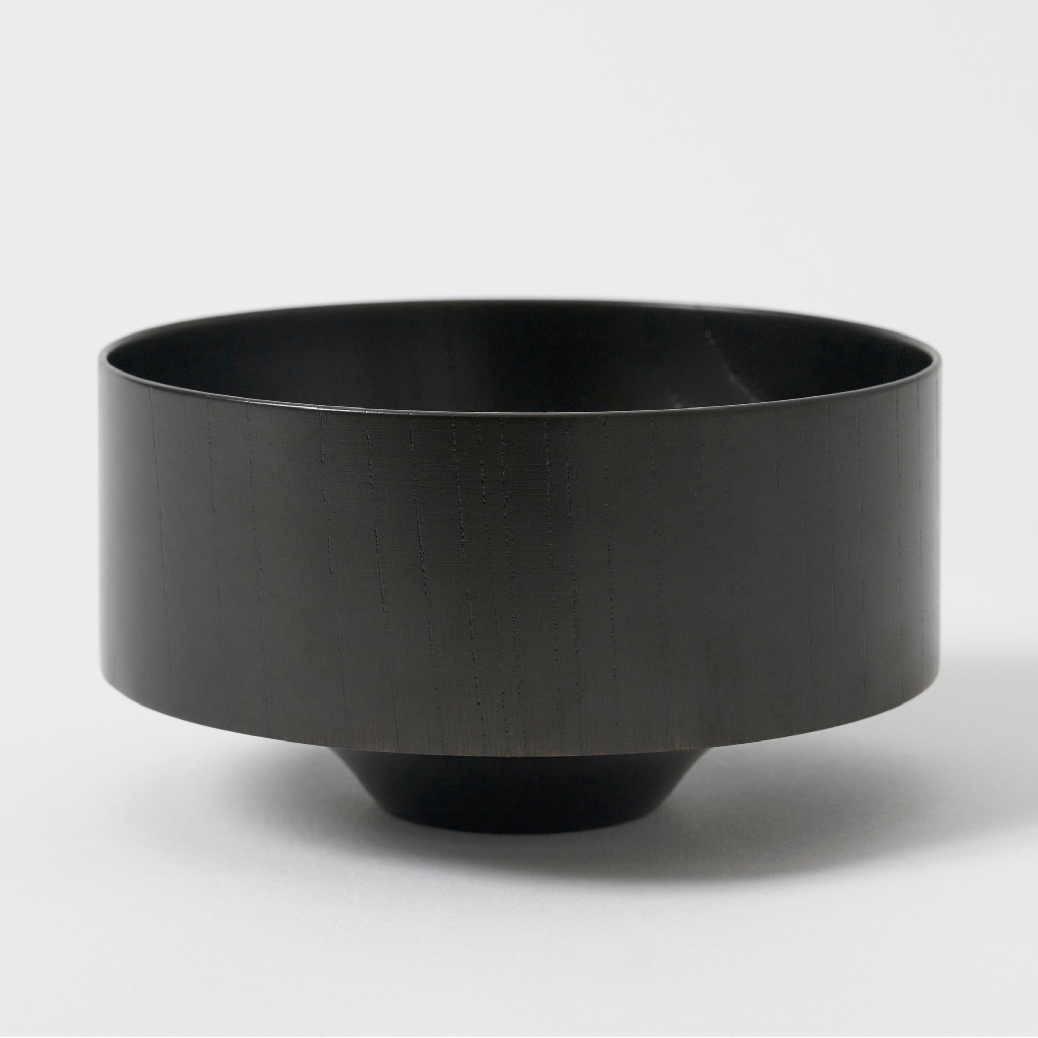 UMI BOWL – 朱 SHU. by Vermillion